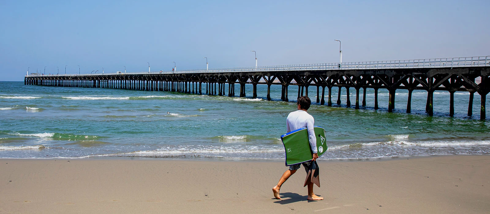 Descubre el Muelle de Cerro Azul: un refrescante balneario para ...