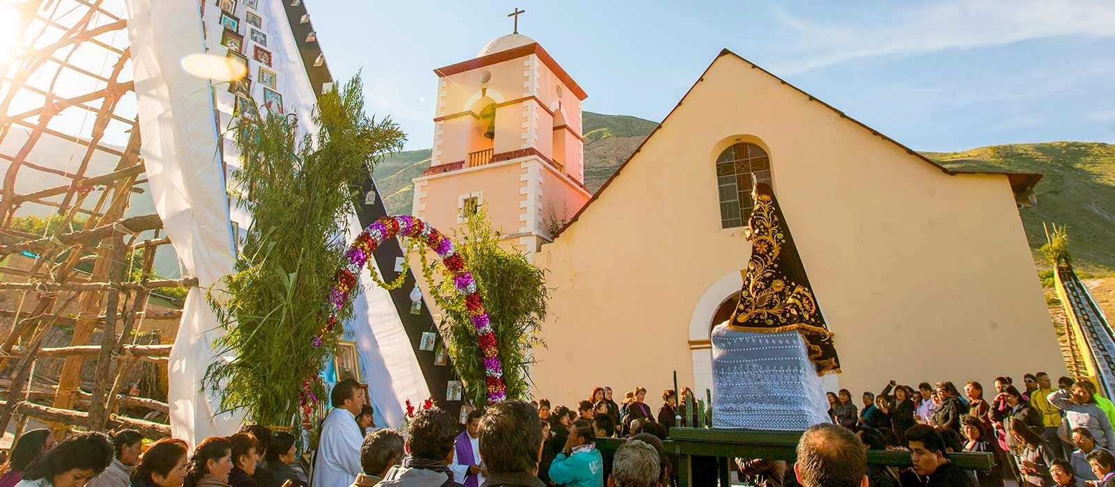 Semana Santa en Omate 2025: un viaje de fe, tradición y color en Moquegua | Y tú qué planes?