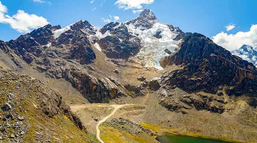 Recorre la Zona de Conchucos: historia viva y paisajes que inspiran | Y ...